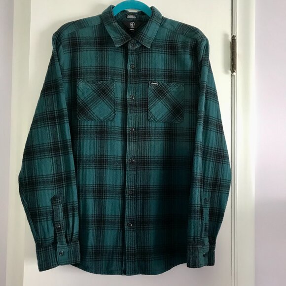 Volcom | Shirts | Volcom Mens Emerald Green Plaid Flannel Classic Fit ...